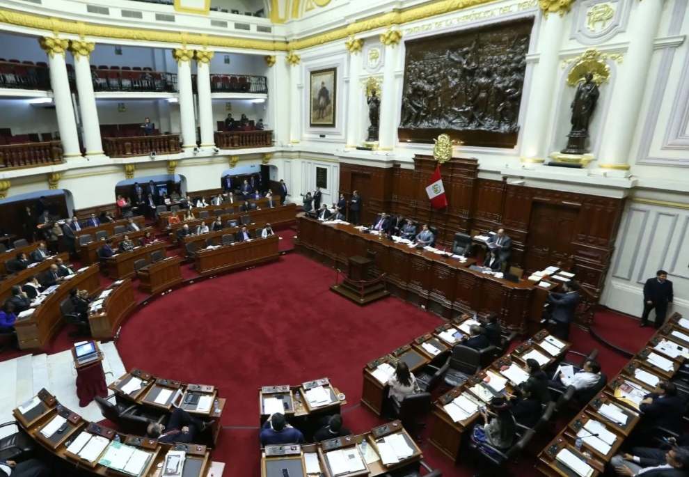 Congreso delega facultades legislativas a la Comisión Perman | Diario Ahora